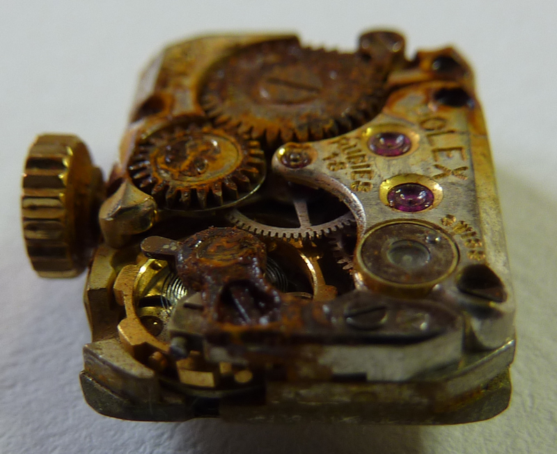 Vintage Rolex watch – rusted solid! – watchFIX.com